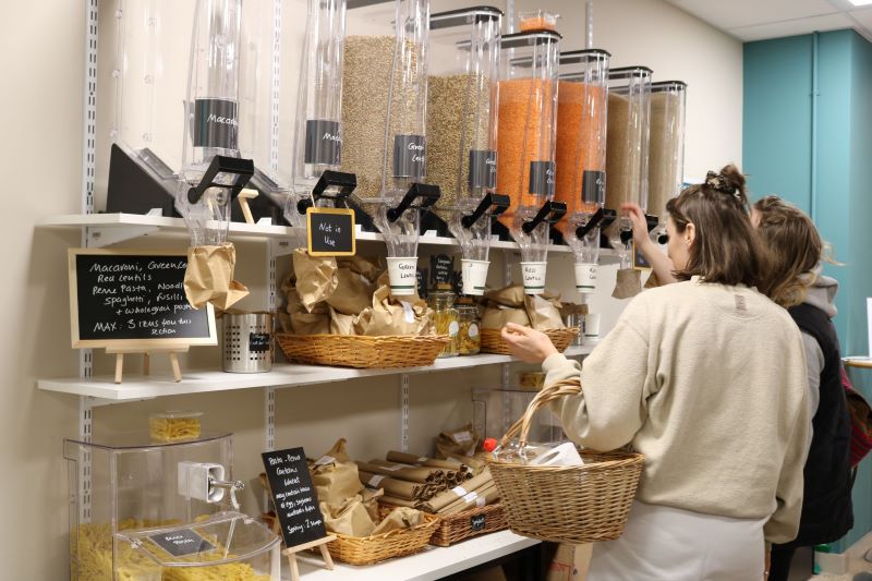 Eat, Drink, Shop | QSU